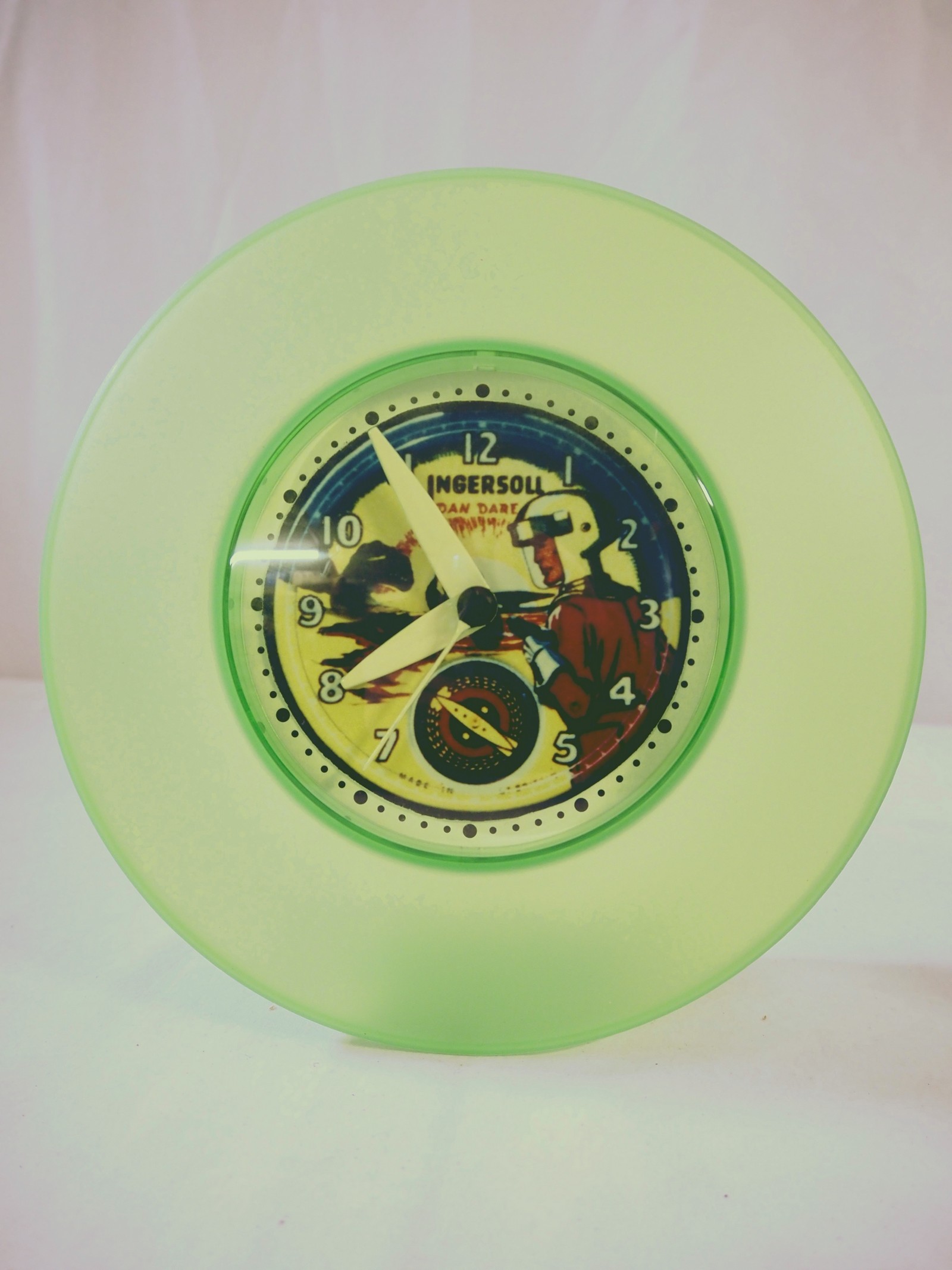 Lot 153 - Later issue reproduction DAN DARE clocks,